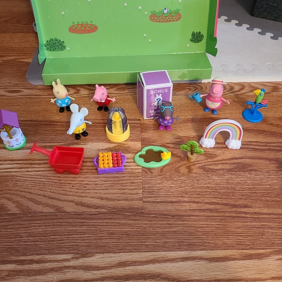 Peppa Pig | Toys | Peppa Pig Deluxe Set Htf Molly Mole | Poshmark